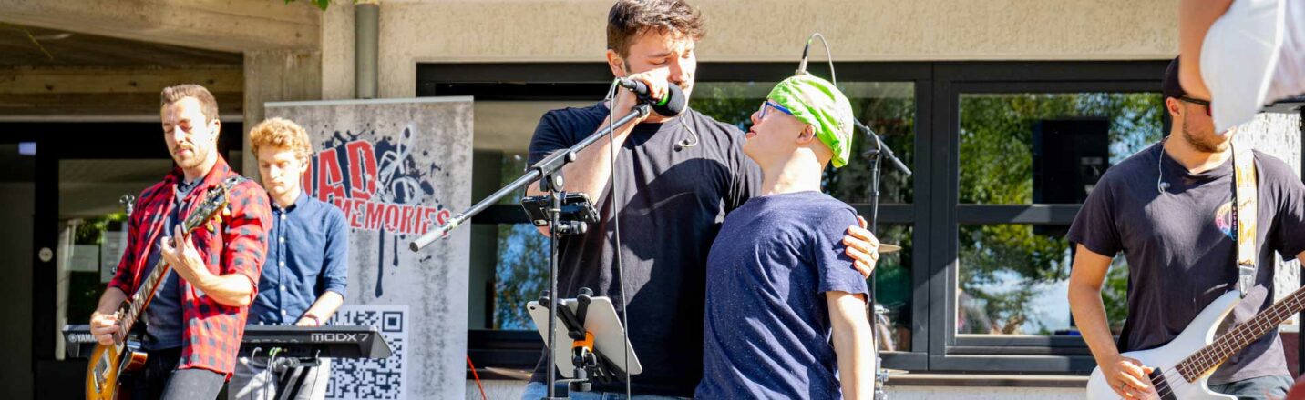 Meldungen | Der Karren